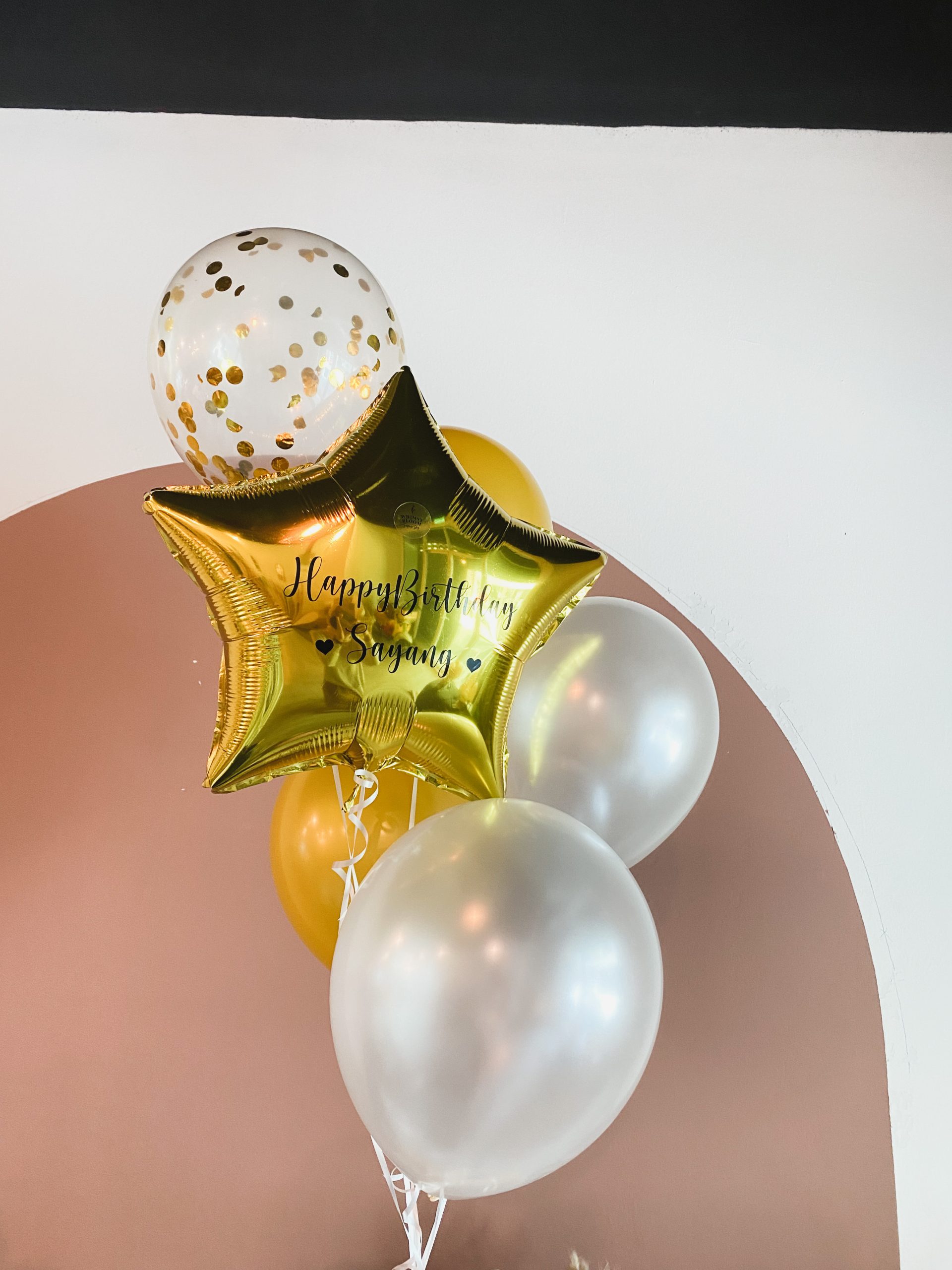 Helium Set with Custom Wording - 18” foil balloon with custom wording ...